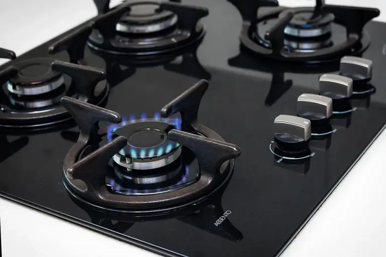 5 kitchen appliance mistakes that are serious fire hazards, according ...