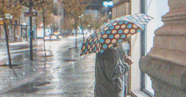 Restaurant manager kicks out old lady asking for shelter, next day sees ...