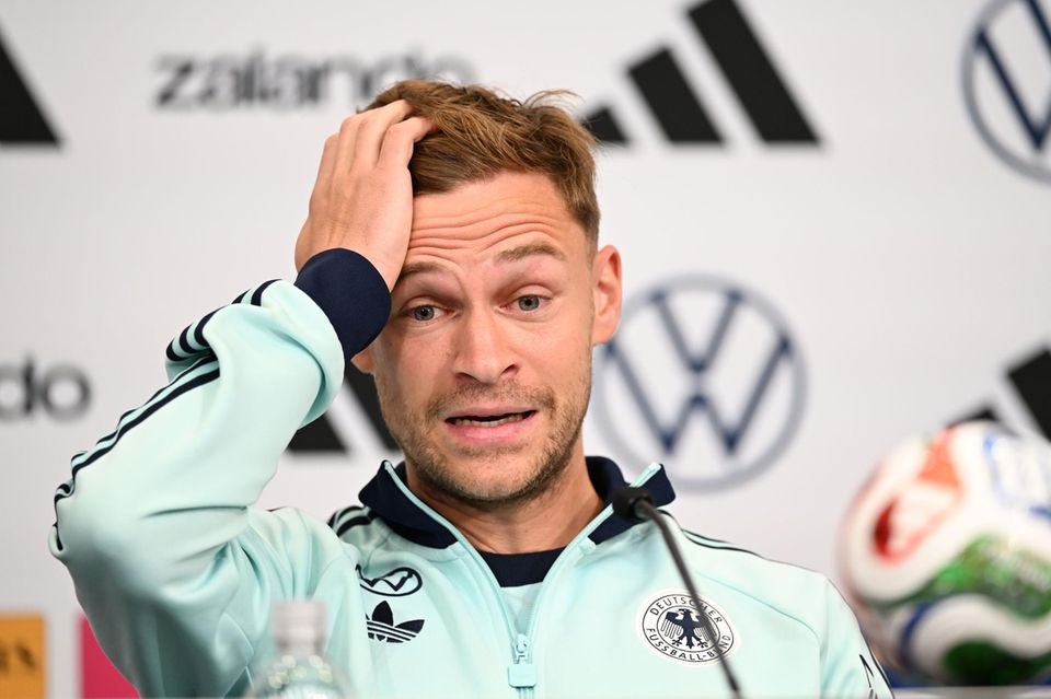 Newsblog zur Fußball-WM: Kimmich verteidigt Sané: „Kritik verstehe ich ...