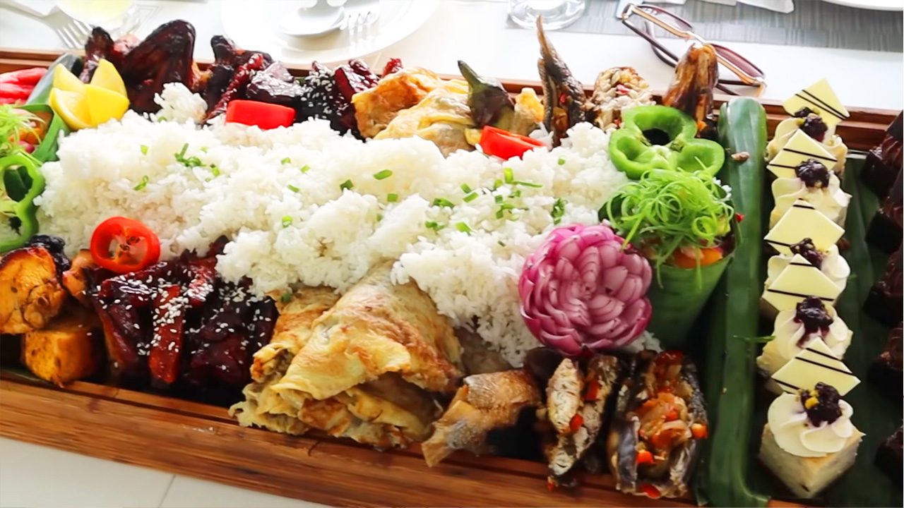 Iconic Filipino foods every traveler should experience