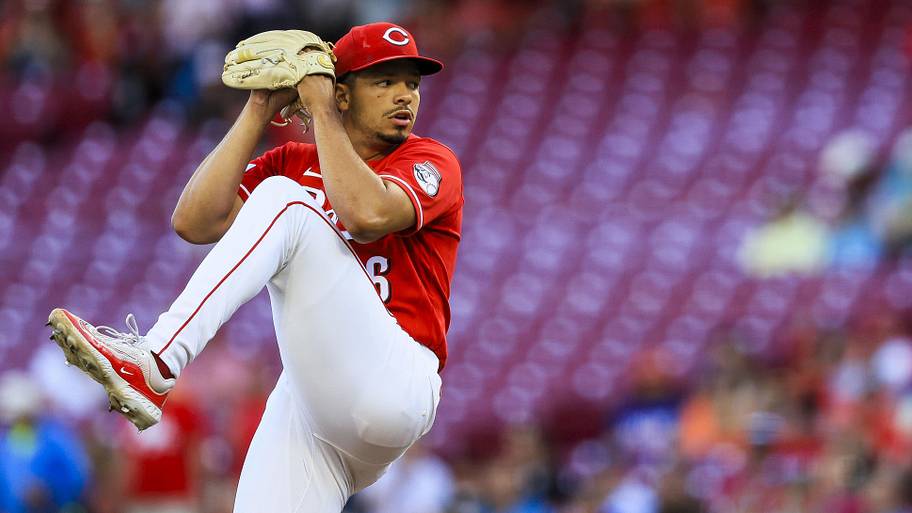 Chase Burns' dominance puts him among the greatest stretches in Reds ...