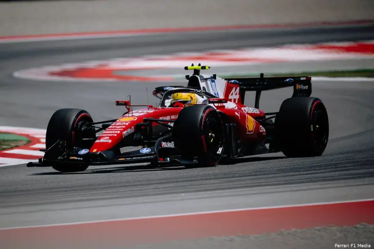 Mol ziet aanknopingspunten voor Verstappen: "Hopelijk zien we dat de ...