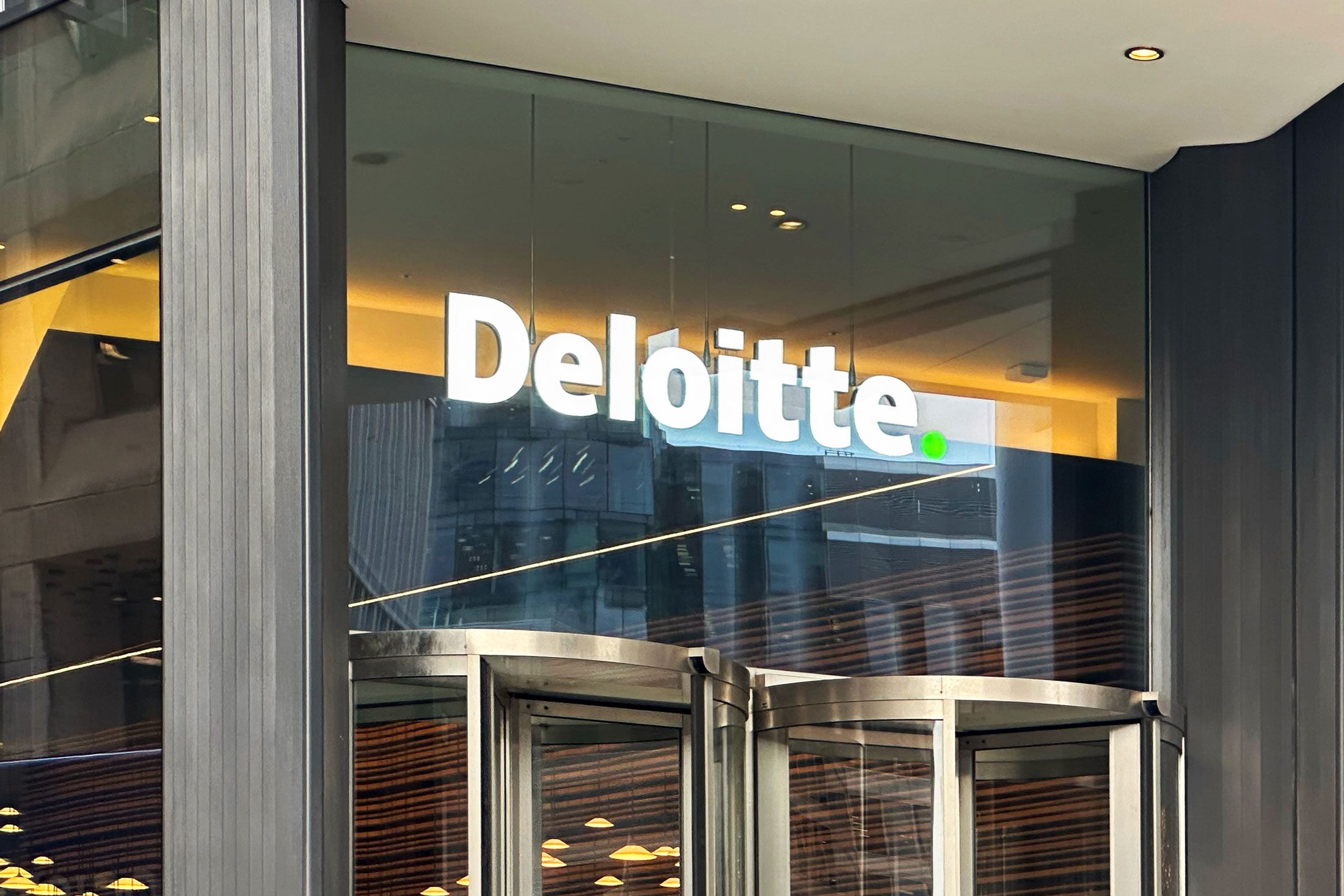 Deloitte UK to shed up to 175 auditors in voluntary job cuts