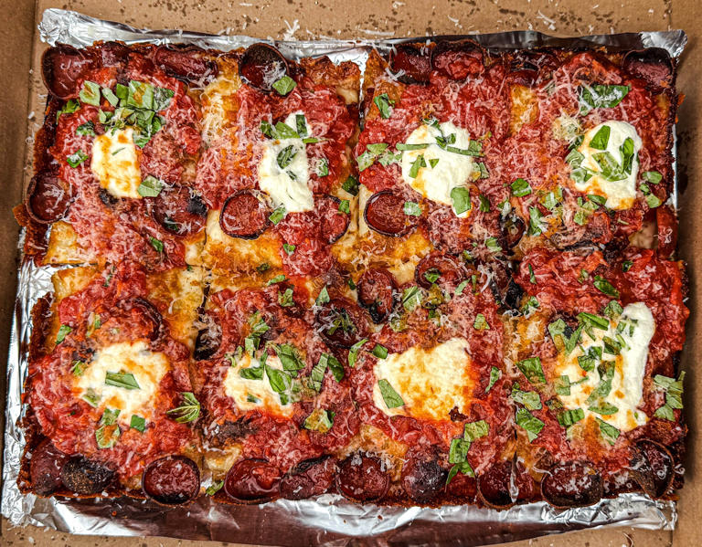 Viral hype is real for Angelo’s Pizza Bar, which is neither a pizza ...