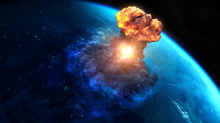 Blue Origin's rocket blew up. What does that mean for SpaceX?