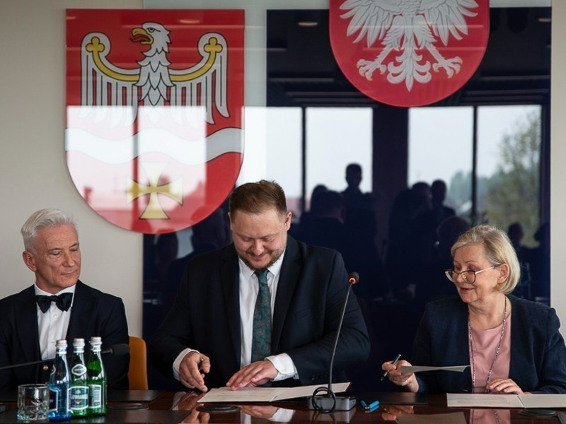 Szpital powiatowy bliżej ekspertów. Pacjenci onkologiczni mają zyskać ...