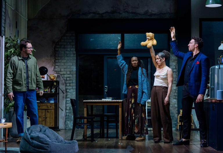 Stage review: 2:22 A Ghost Story at Churchill Theatre, Bromley ...