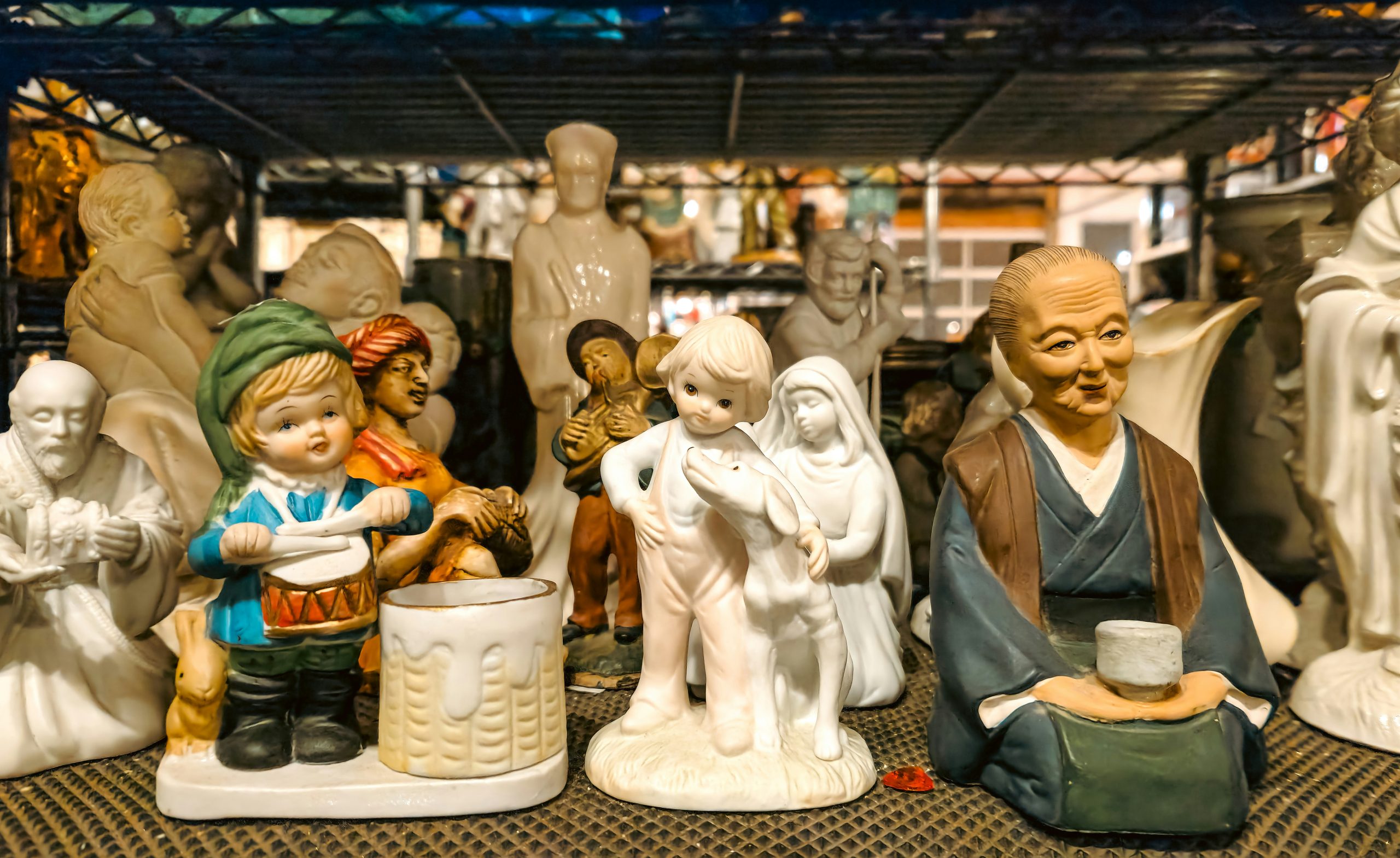 16 collectible figurines people toss in the trash that are actually ...