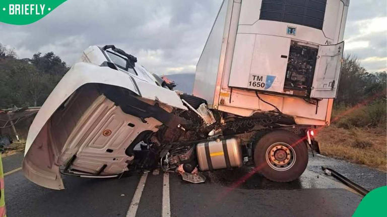 Mpumalanga accident leaves eight people dead after minibus taxi and ...