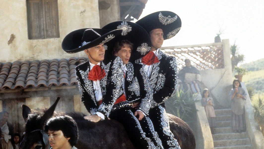 8 behind-the-scenes facts about ¡Three Amigos!