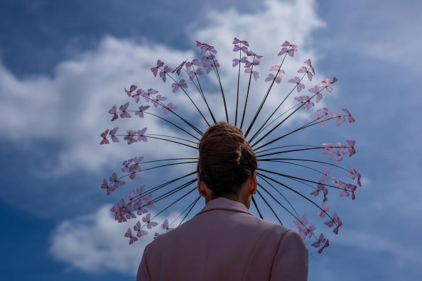 And they’re off: Royal Ascot racegoers put on a patriotic show as ...