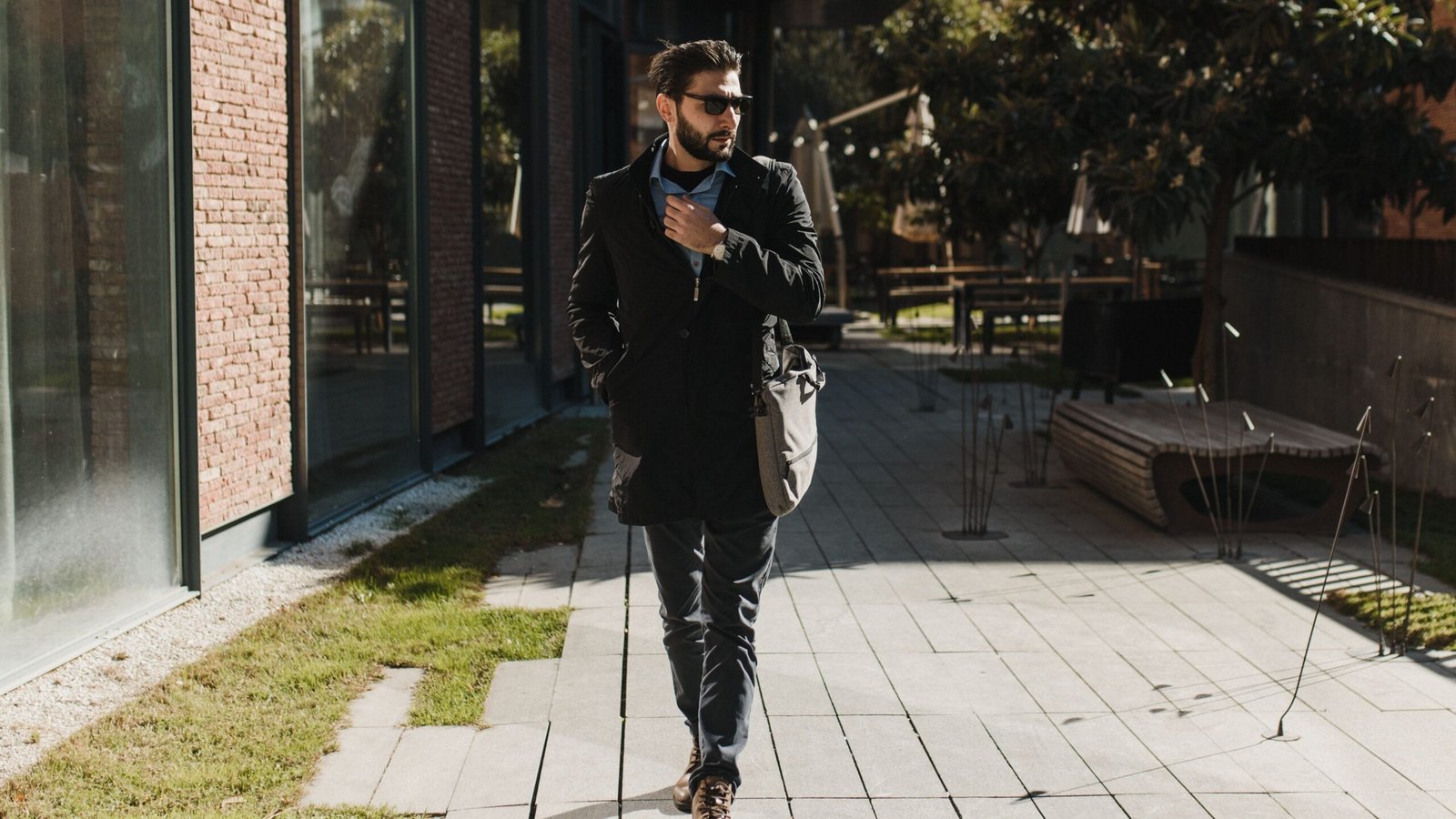 What stylish men are wearing instead of skinny pants