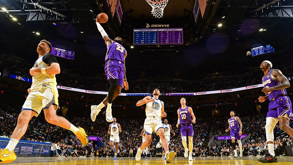 Rich Paul says 10-12 teams eye LeBron as Lakers face cap crunch