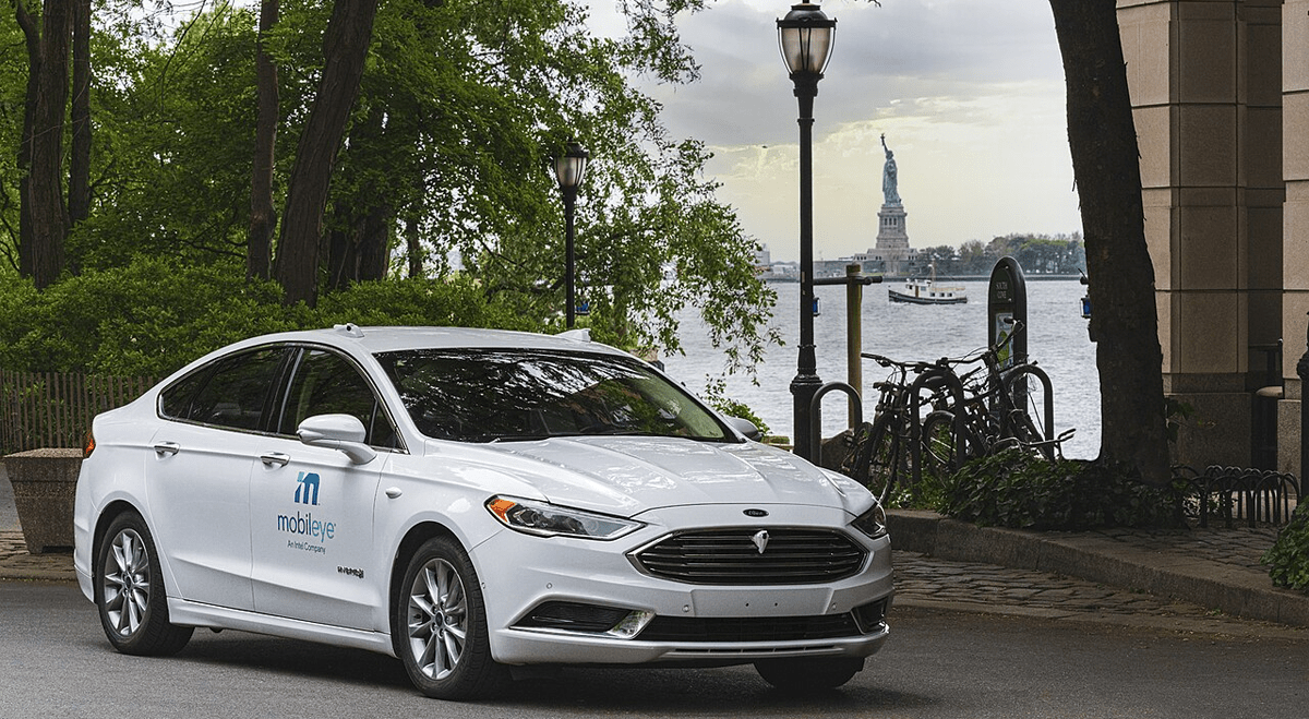 Mobileye shares climb as company unveils robotaxi expansion strategy