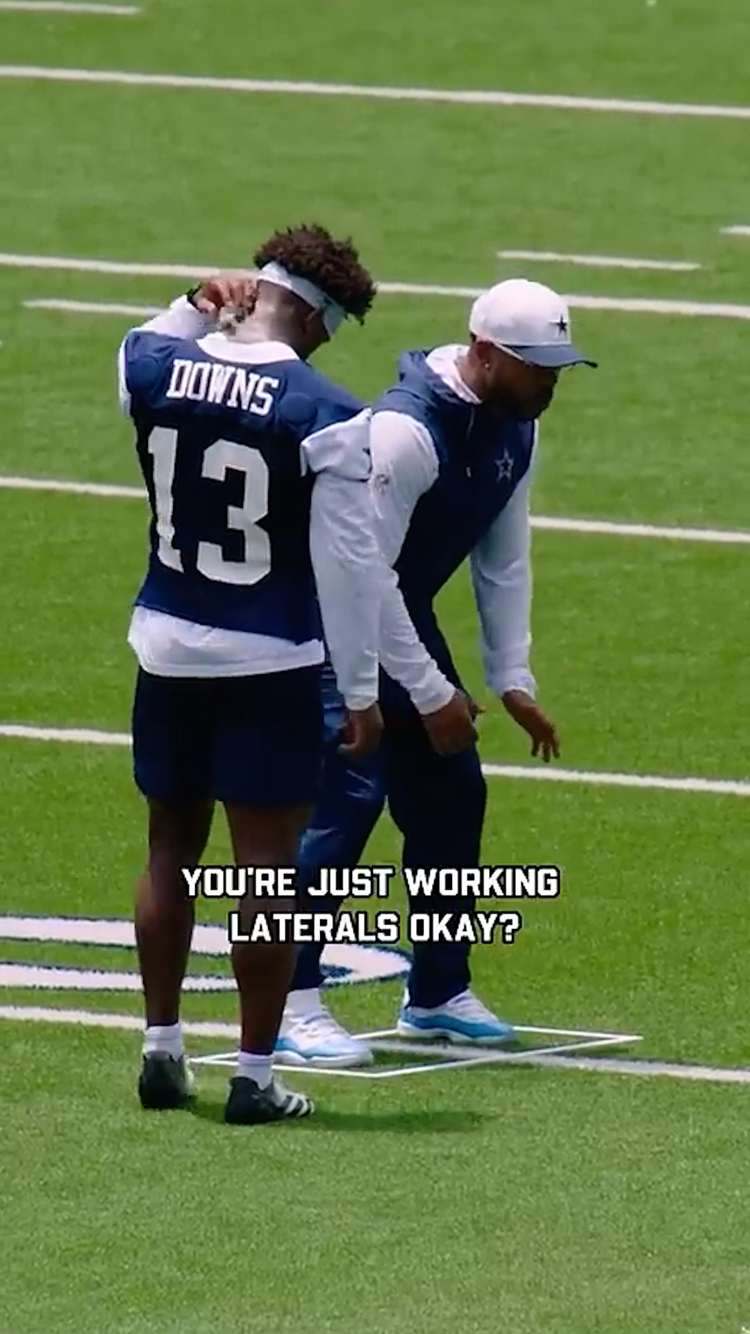 1-on-1 work – Cowboys practice footage