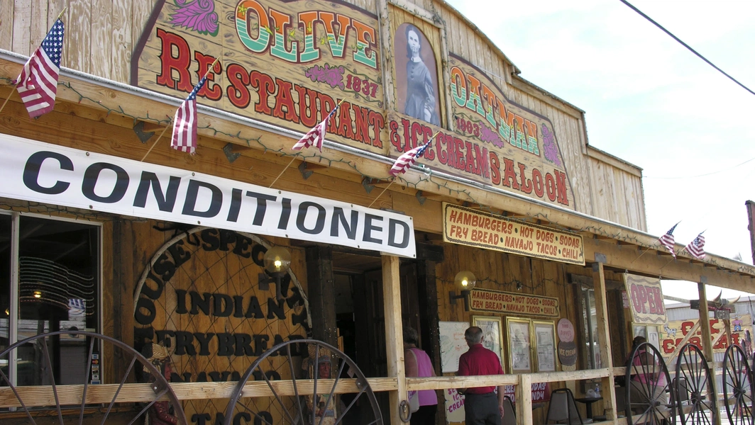 4 haunted legends along historic Route 66