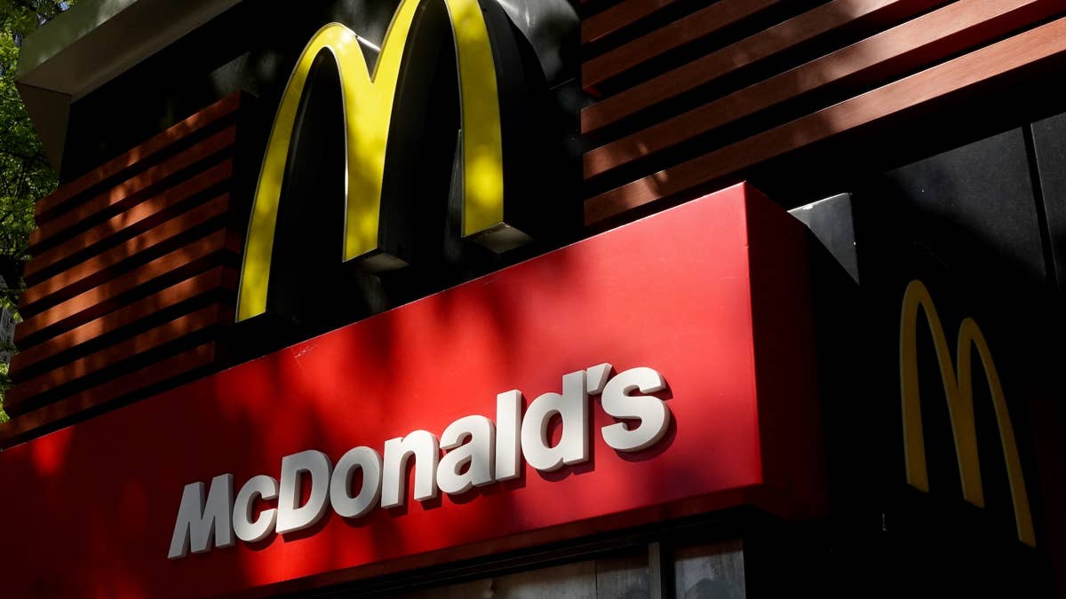 McDonald's brings back fried apple pie for limited time, unveils 35 ...