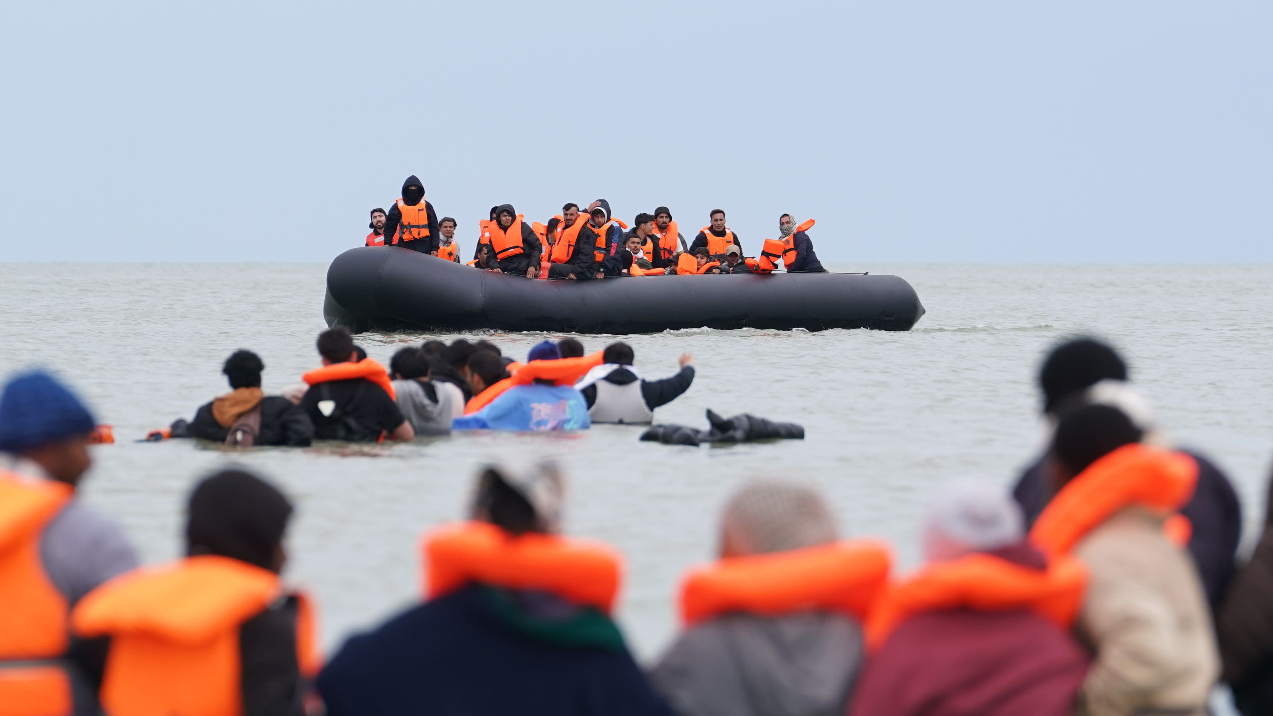 More than 700 migrants cross Channel in largest single-day total this year