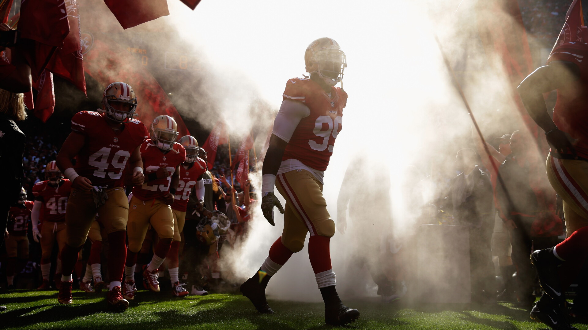 Aldon Smith's family hires lawyers to investigate his death