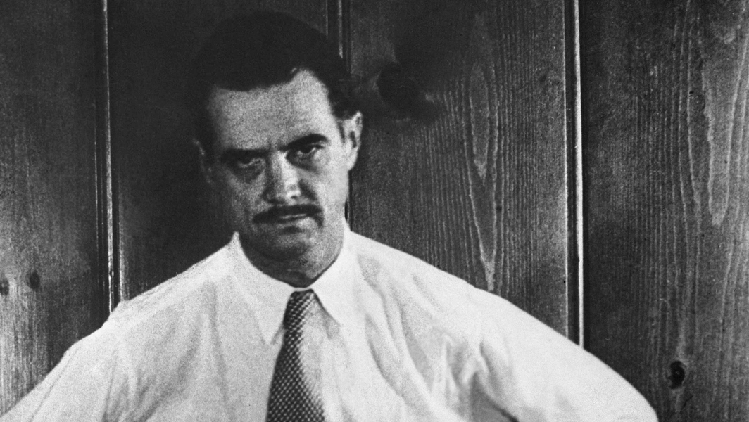 Howard Hughes: Innovation, fame, and isolation