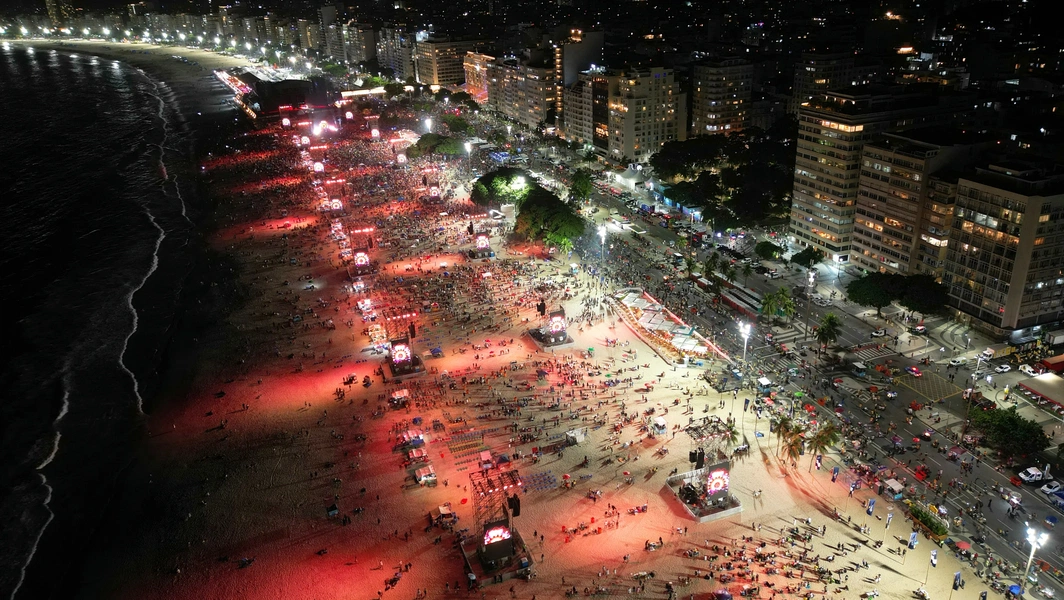 12 record-breaking concerts and music festivals