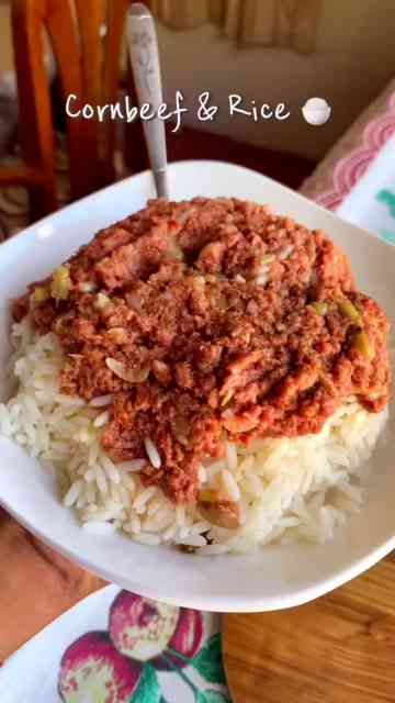 A quick and tasty corned beef and rice recipe
