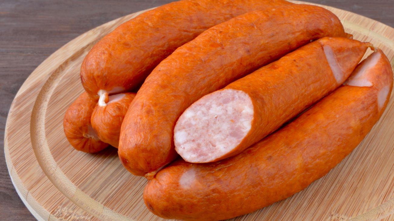 Ta kiełbasa to nasz skarb narodowy, a znają ją nieliczni. Przepis nie ...