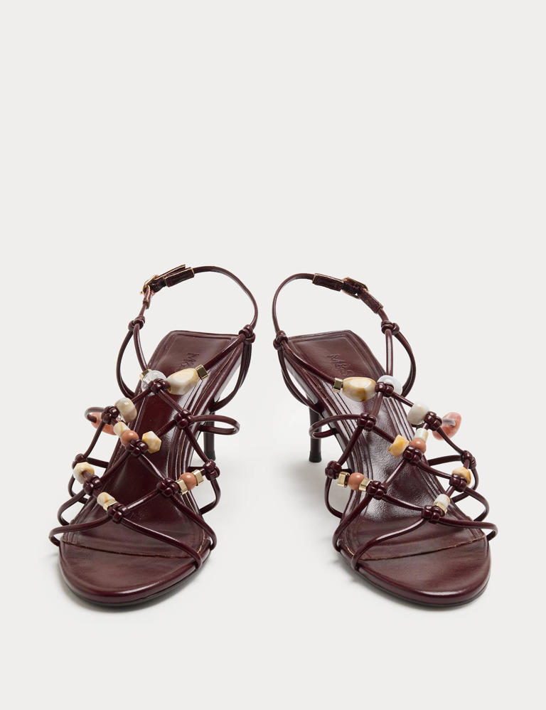 Fashion people know this 'tacky' sandal trend is actually the chicest ...