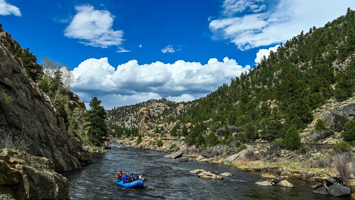 Colorado River outfitters adapt for rafting season