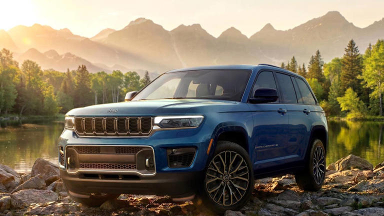 Jeep Grand Cherokee Trailhawk is back, but the plug-in hybrid is gone