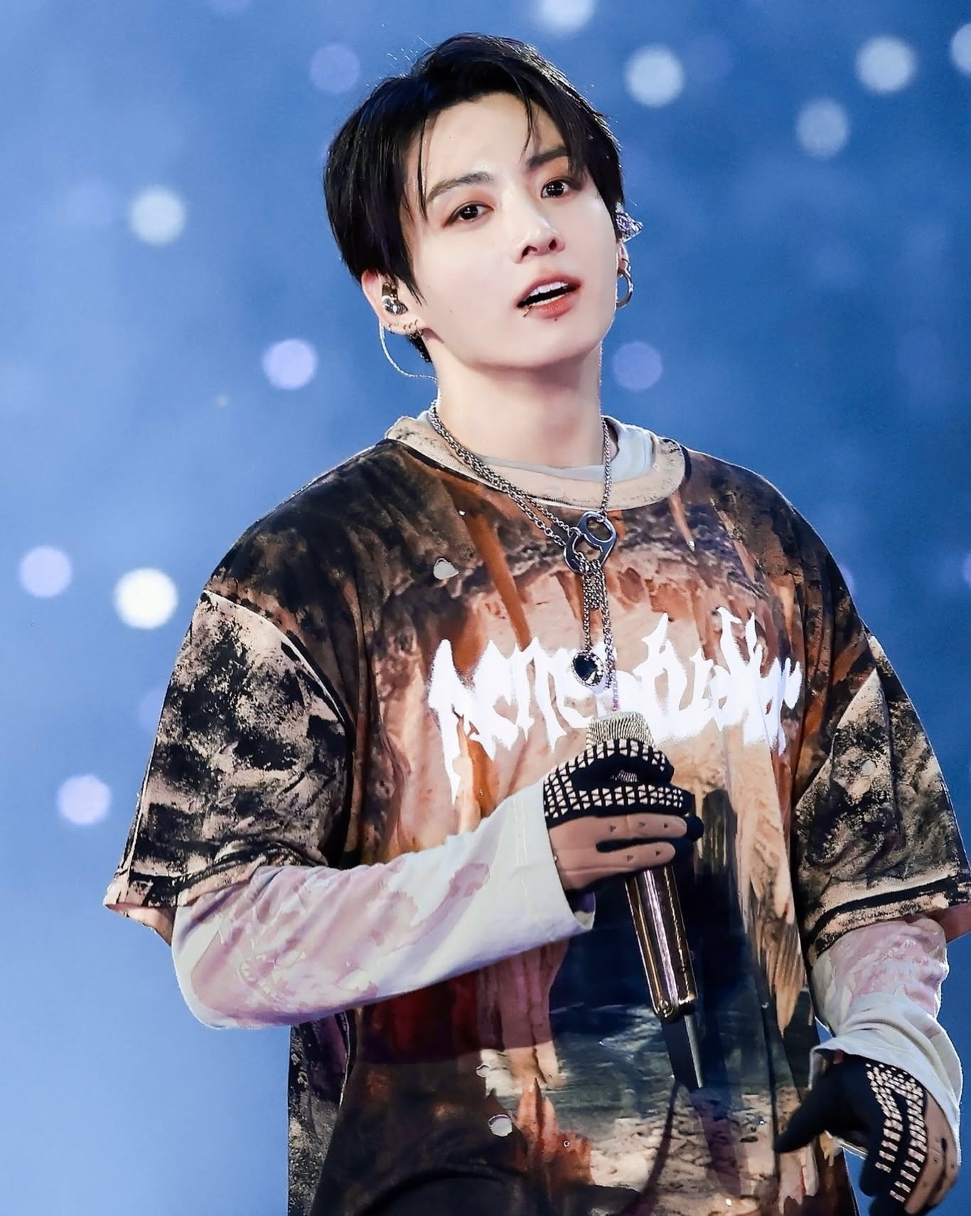K-pop star Jungkook sports distressed denim by Vietnamese designer