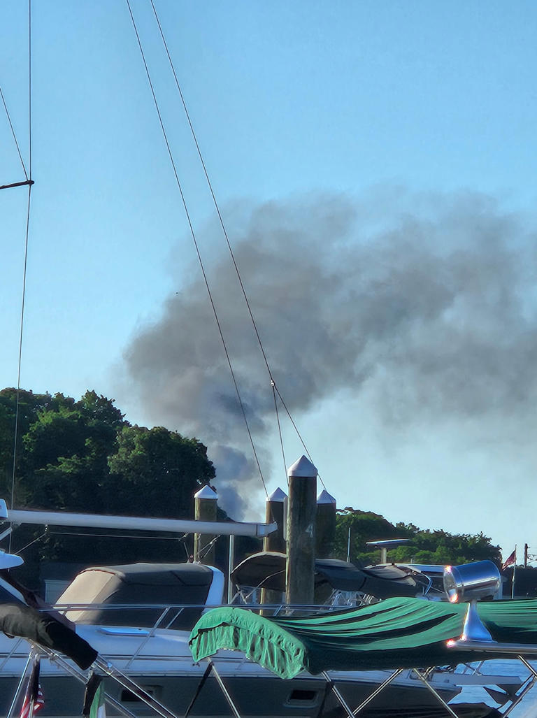 Crews battle garage fire in Old Lyme