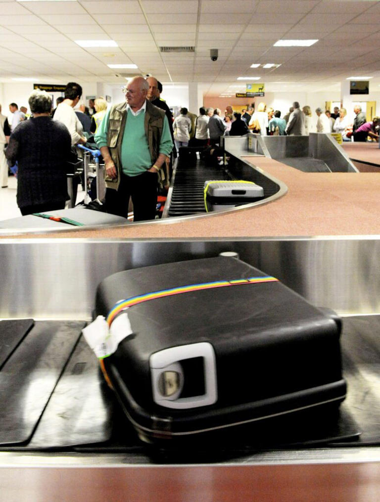 Travel expert warns anyone with luggage to avoid self-transfer flights