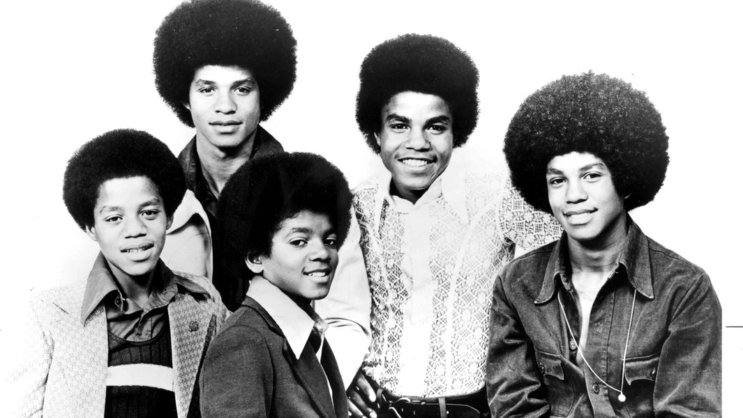 17 legendary family bands in music history
