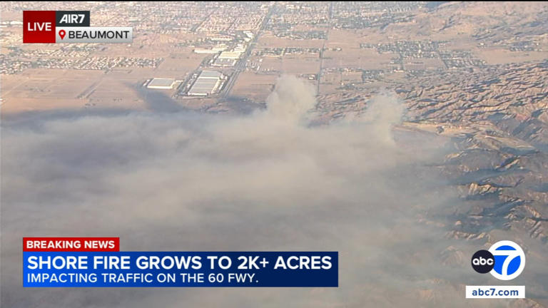 Evacuation orders in effect for 2,600-acre brush fire in Riverside ...
