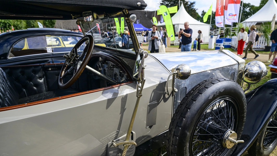 14 historic and modern Rolls-Royce models