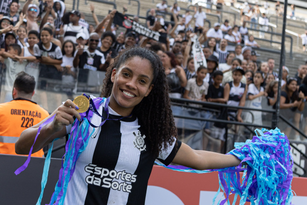 O 'não' do Corinthians para Yasmim faz sentido