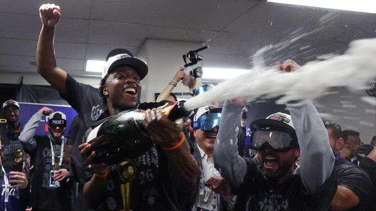 James Dolan delivered a speech before the playoffs asking the Knicks to ...