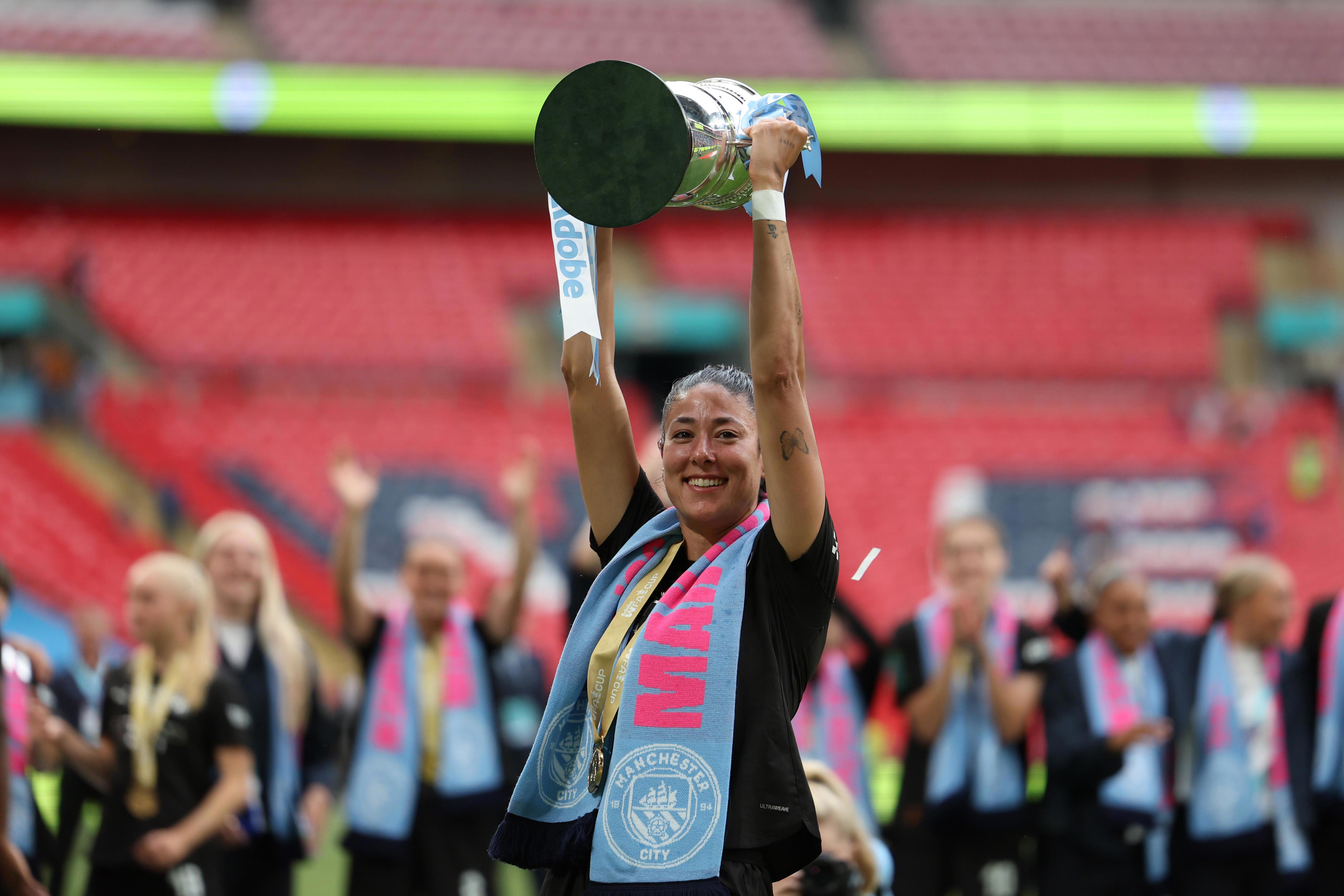 Chicago Stars sign Manchester City defender Leila Ouahabi through 2028 ...