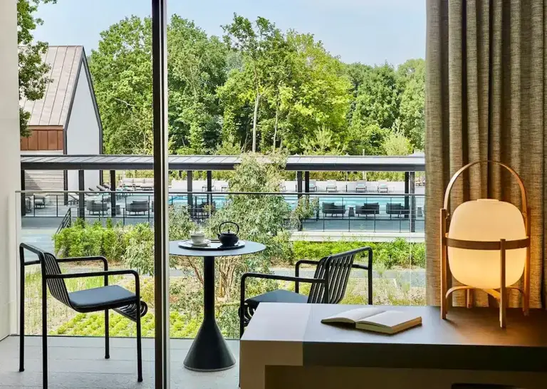 Ce domaine à 35 minutes de Paris a tout pour déconnecter : soins en ...
