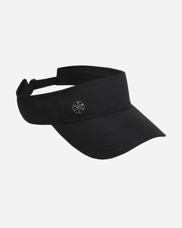 These sun hats from Amazon make sun protection look so good