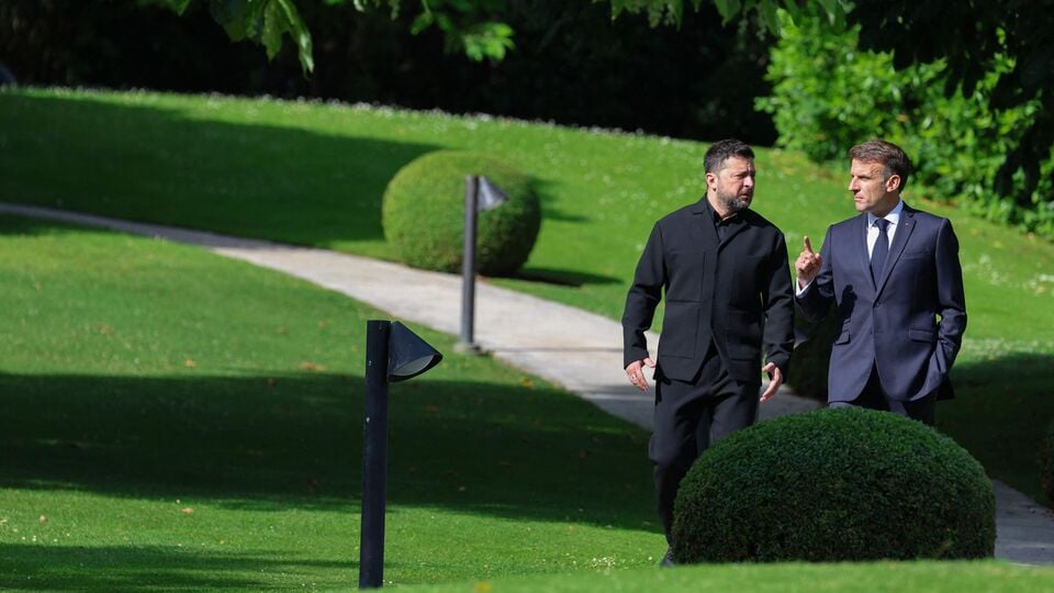 'We had a difficult discussion': Macron's remark to Zelensky before ...