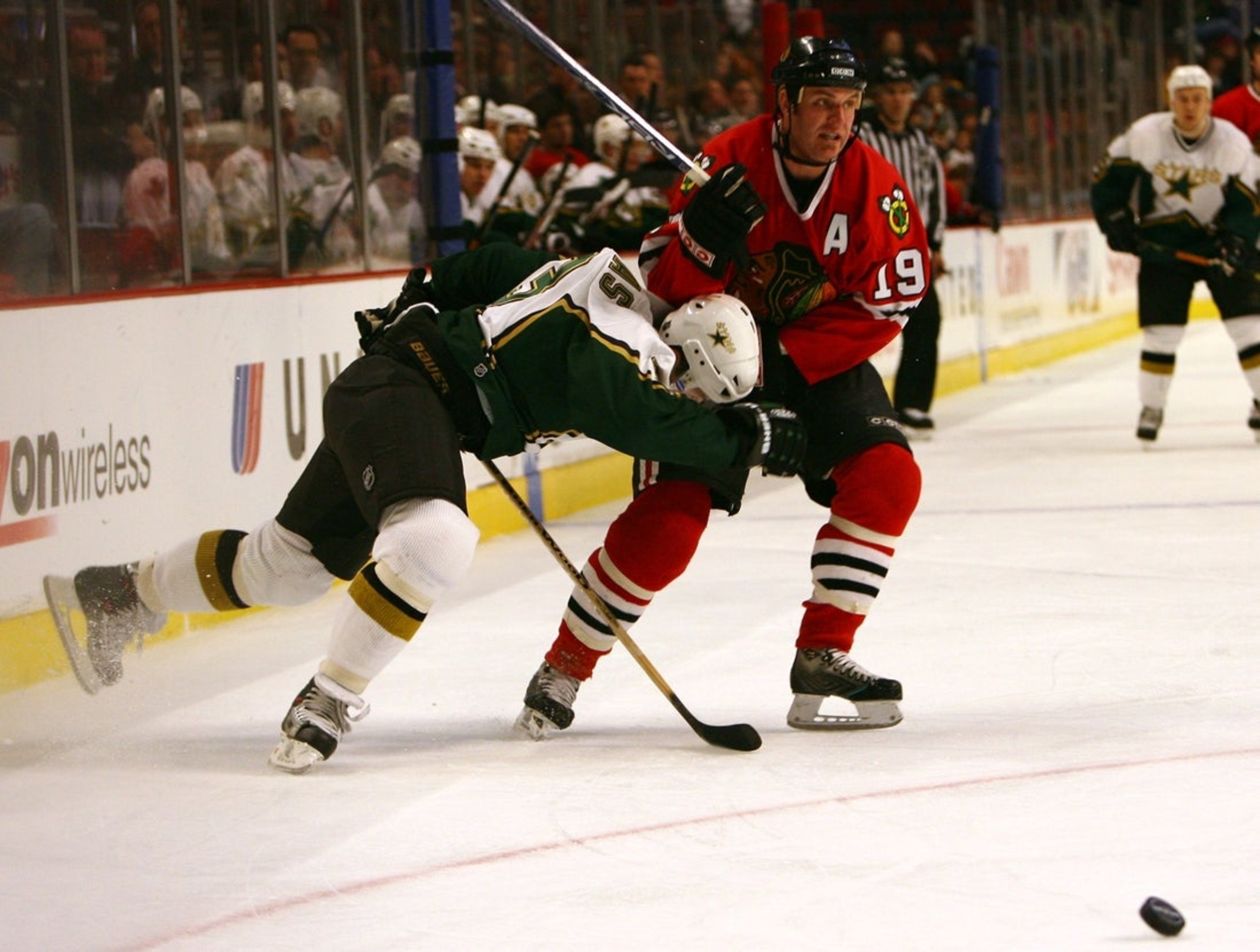 Former Blackhawks F Kyle Calder dies at 47