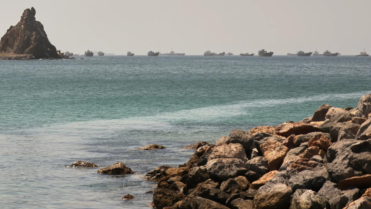 'Weapon more powerful than any nuke': Iran can shut Strait of Hormuz ...