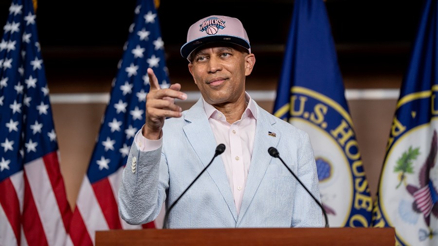 House Democrats eye affordability push, anti-corruption agenda if they ...