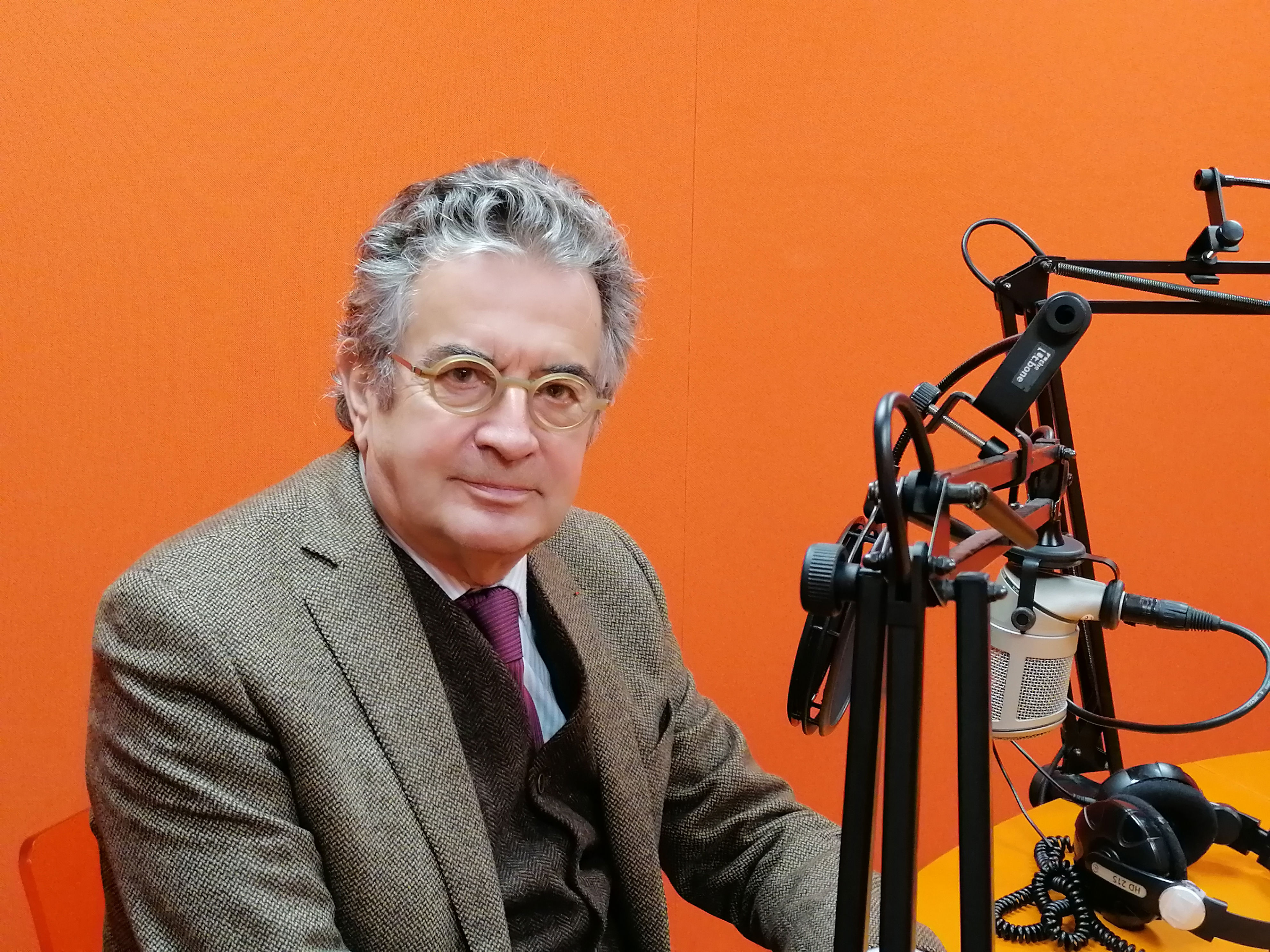 Le Parti socialiste de la Vienne exclut Alain Claeys, figure du PS à ...