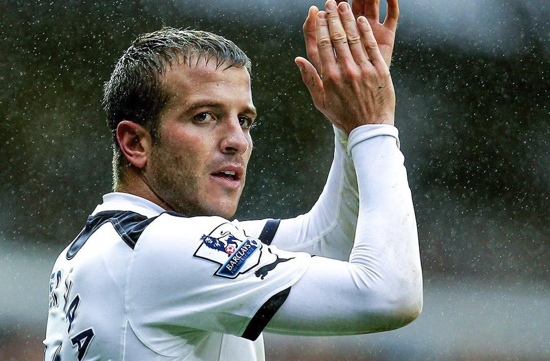Rafael van der Vaart faces backlash over World Cup joke about Japan players