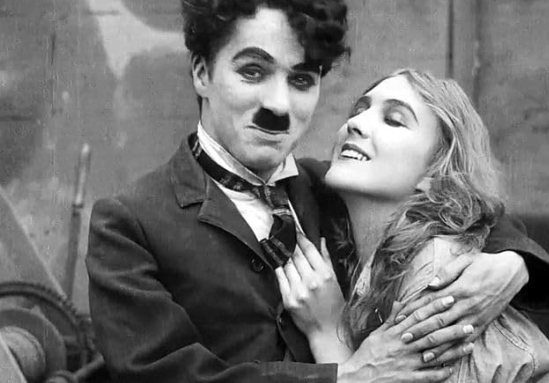 Behind-the-scenes shots from classic cinema sets that people still talk ...
