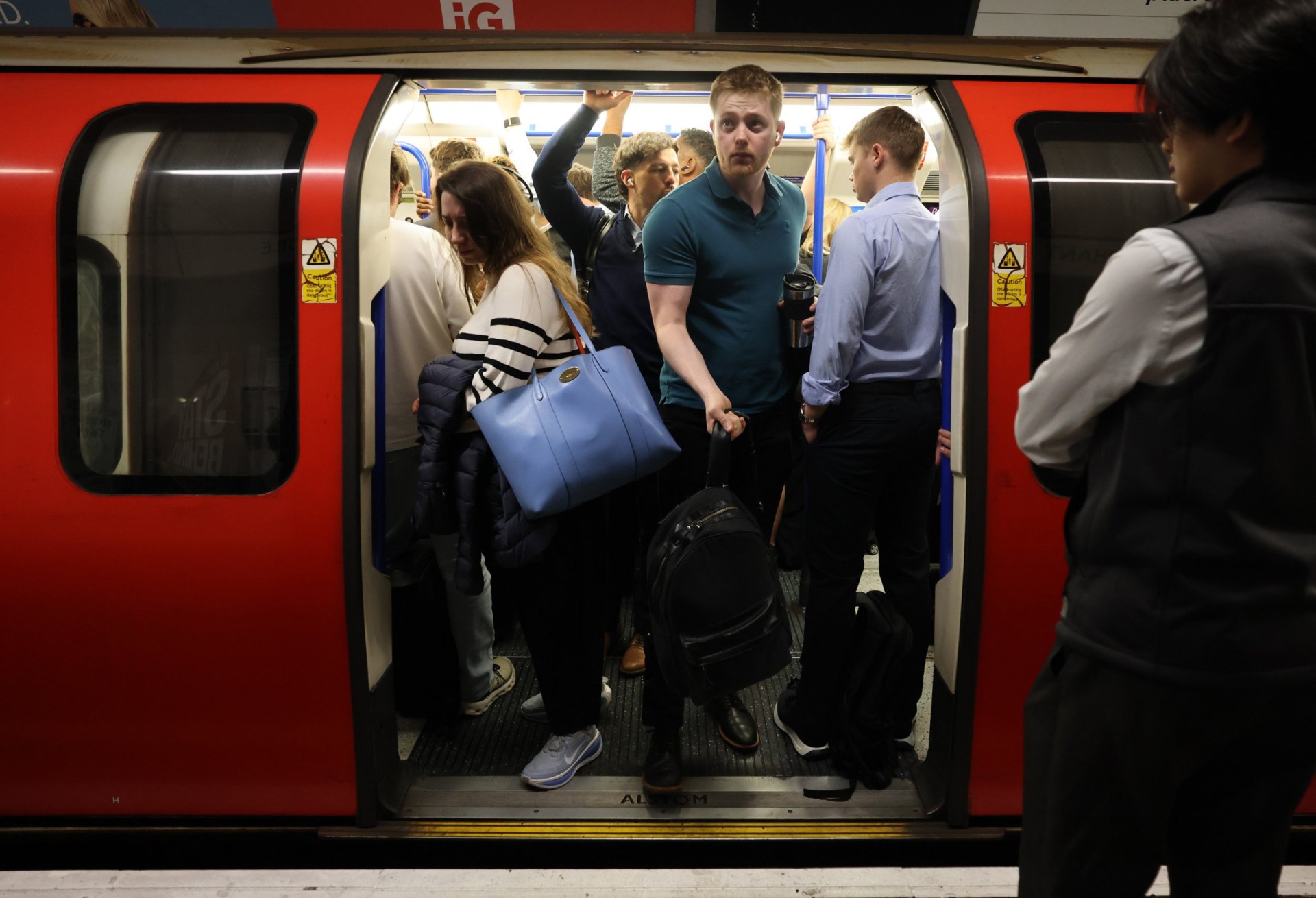 Londoners enduring major rush hour delays across several Tube lines