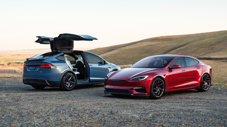 Lucid vs Tesla vs Rivian reliability: One winner, two big risks